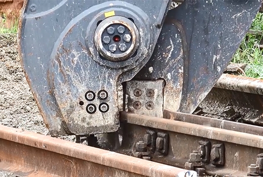 RP2000 RAIL SHEAR | RAIL SHEARS | Railroad Equipment | Colmar Equipment