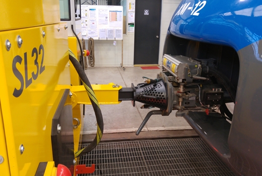 SL32E - Electric RailCar Mover | Mobile RailCar Movers Electric ...